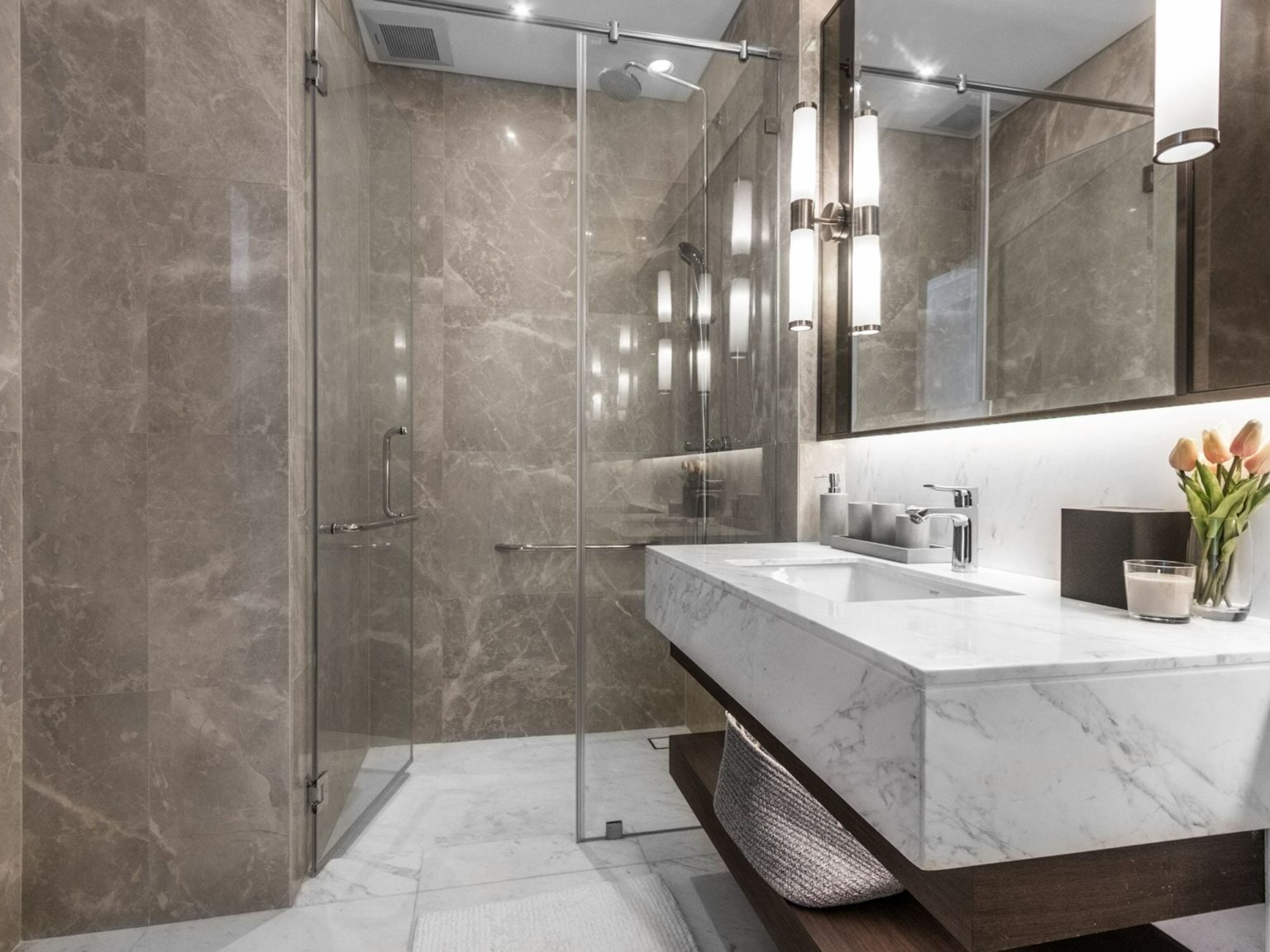 5 Small Bathroom Shower Design Ideas | The London Bath Co