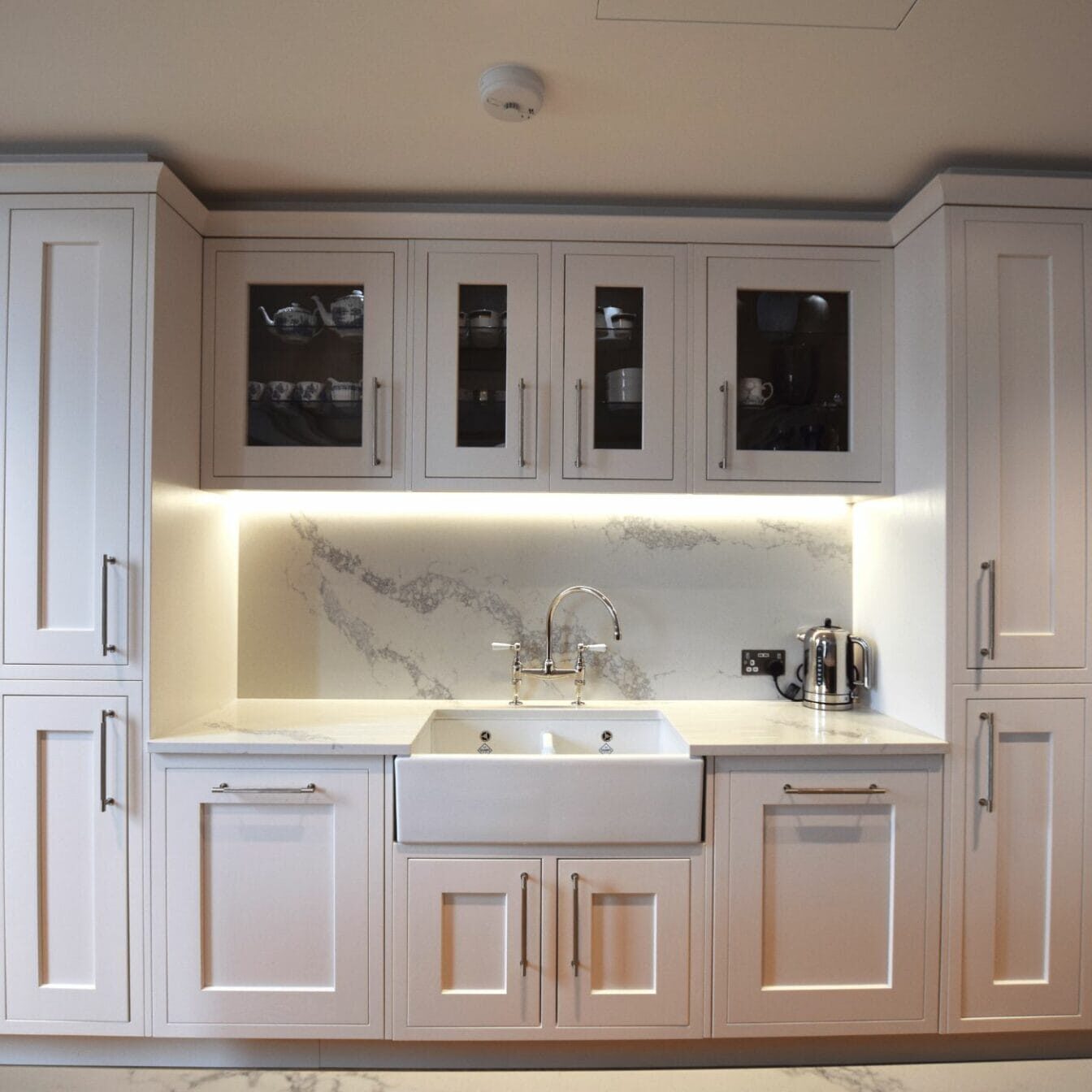 Elegant Painted In-Frame Kitchen – The London Bath Co